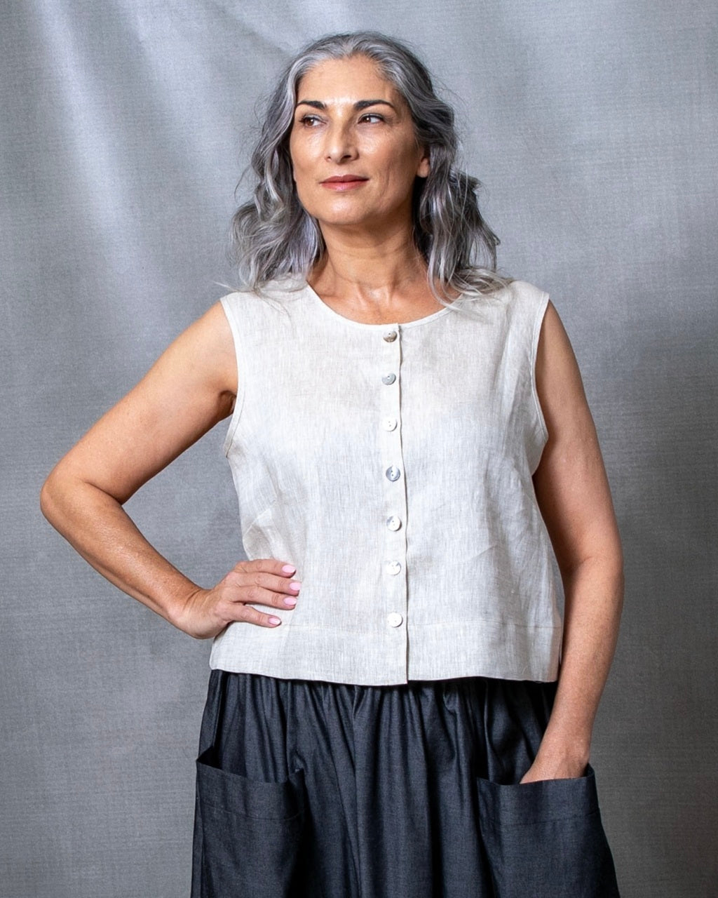 Ria Linen Vest – Eva Cassis